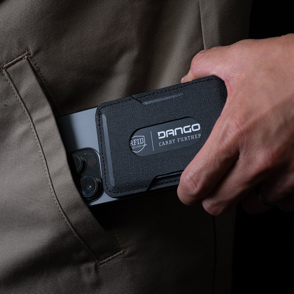 S1 STEALTH™ MAGSAFE PHONE WALLET - Dango Products